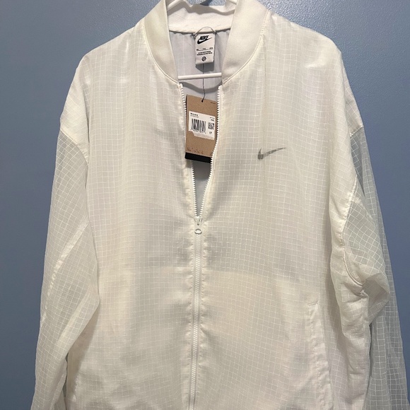 Nike | Jackets & Coats | 247 Nwt Nike Sportswear Essentials Varsity ...